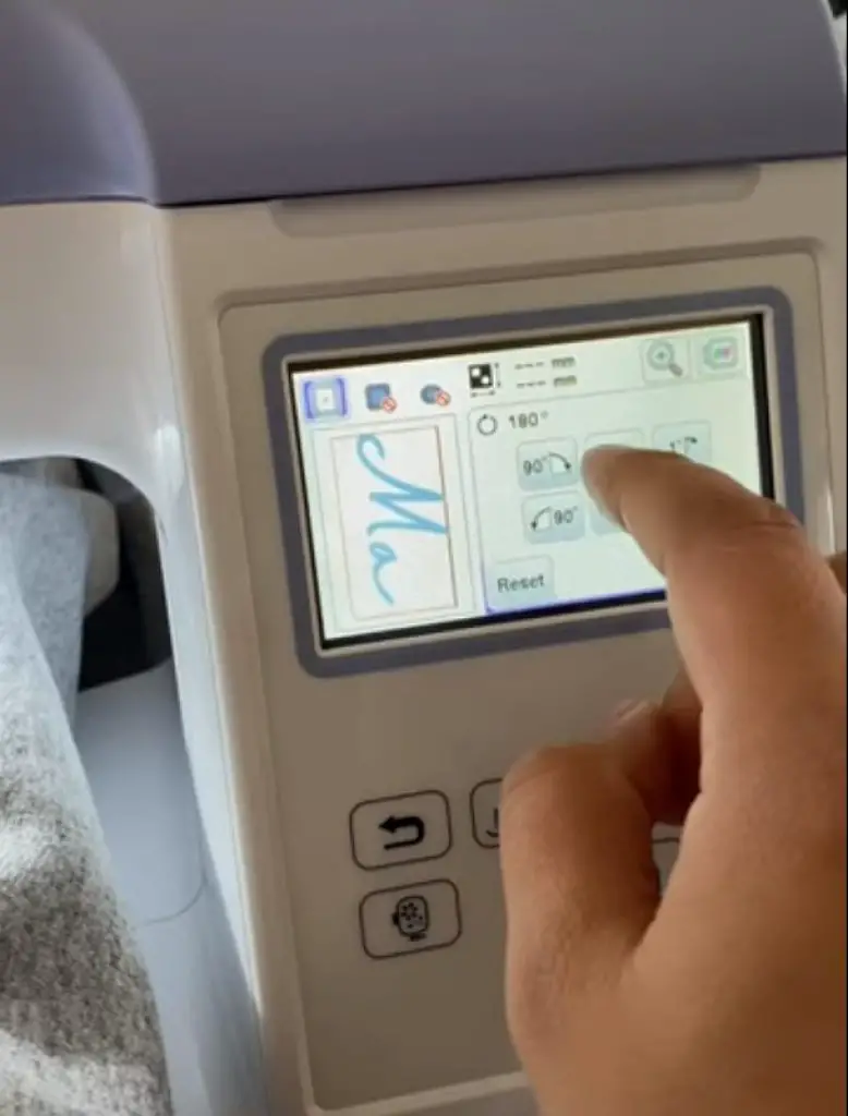 How does a Sewing Machine work? The answer you need - Pins & Needles